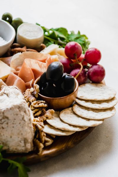How to Make a Cheese Plate (with step-by-step photos!)